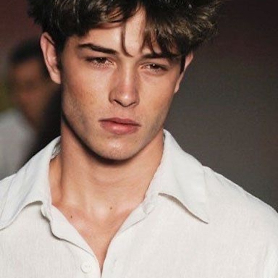 Stream Andre.Lanzarini | Listen to Yo Chico playlist online for free on ...