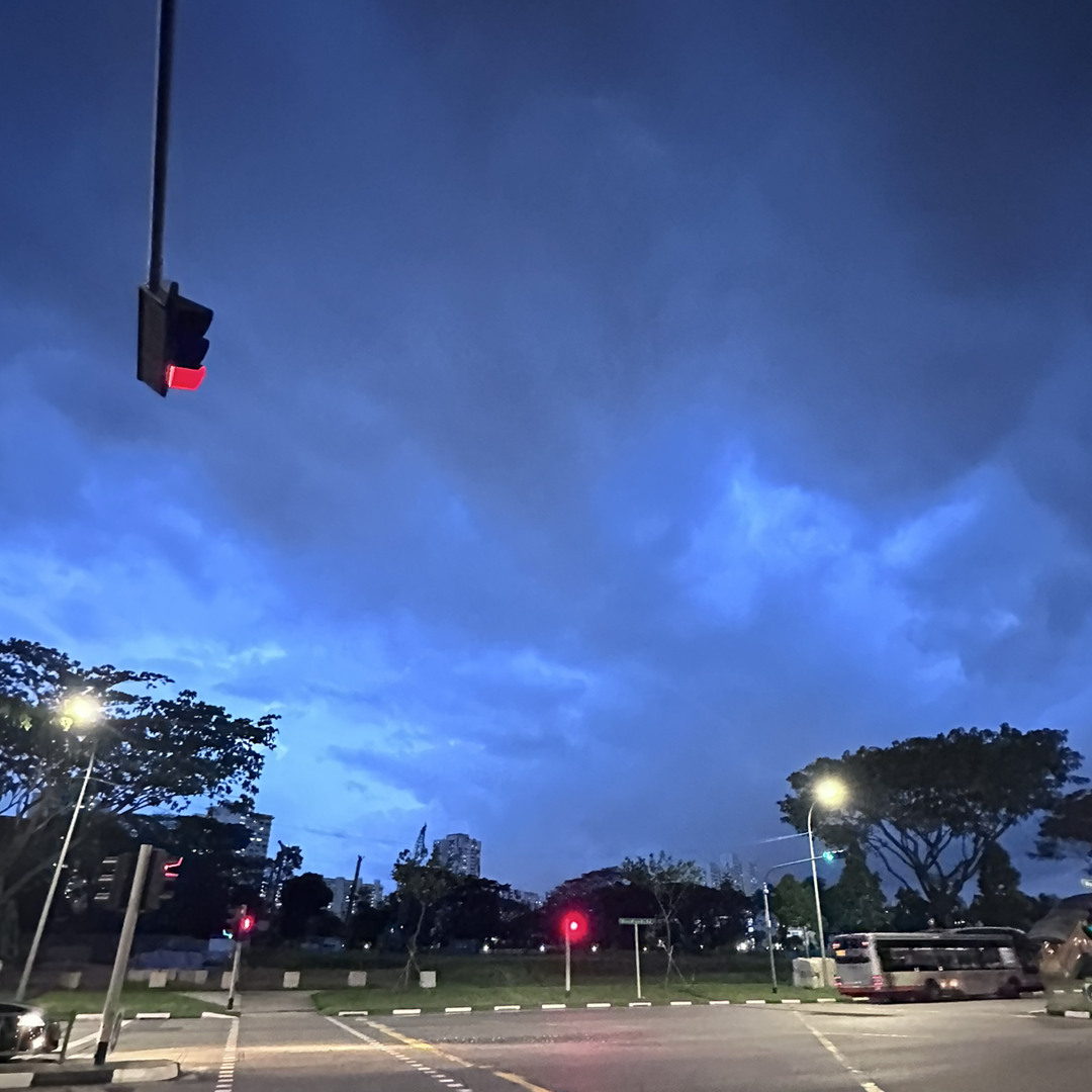 Stream Under the moon - Tiktok (Silver Ace Remix) by ah jie | Listen ...