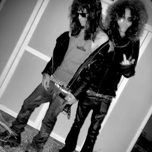 Stream all in + Skypebf (beelow) by dxsh | Listen online for free on ...