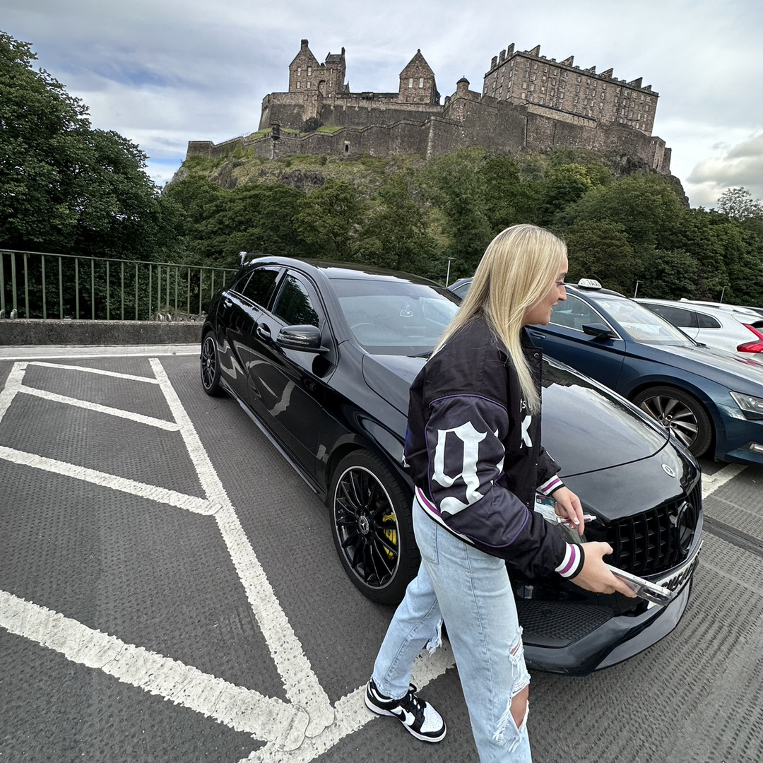 Stream Honey I See You Looking At Me (Tik-Tok) by Techno Cosmo | Listen ...