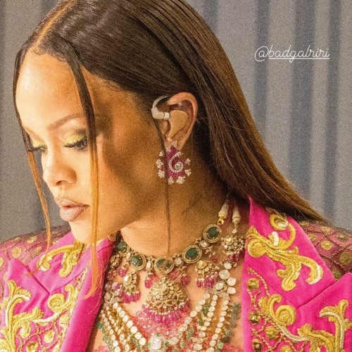 Stream Rihanna - Pour It Up & Pose (Ambani's Wedding in India) (Studios ...