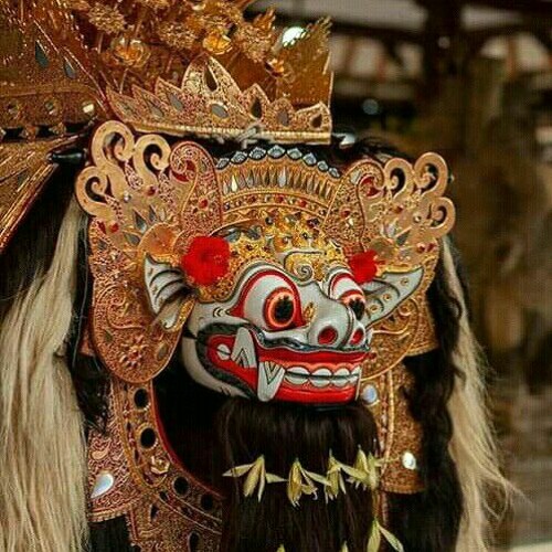 Gamelan Bali | Tabuh Bebarongan Klasik - Listen to music