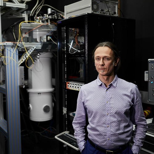 Stream Quantum Computers: Building and Harnessing the Power of Quantum ...