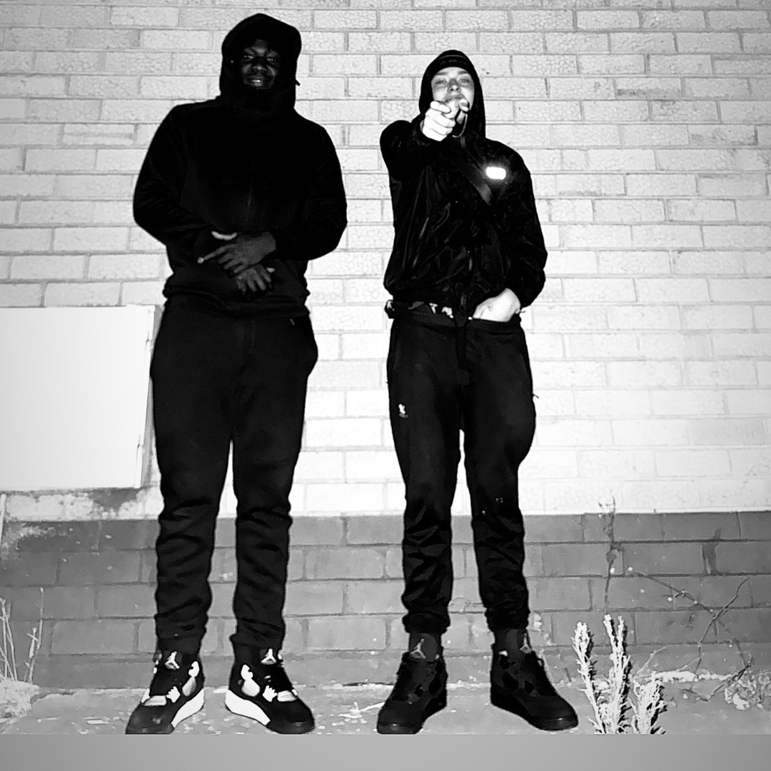 Listen to playlists featuring DoubleUP - SkuX by SkuX online for free ...