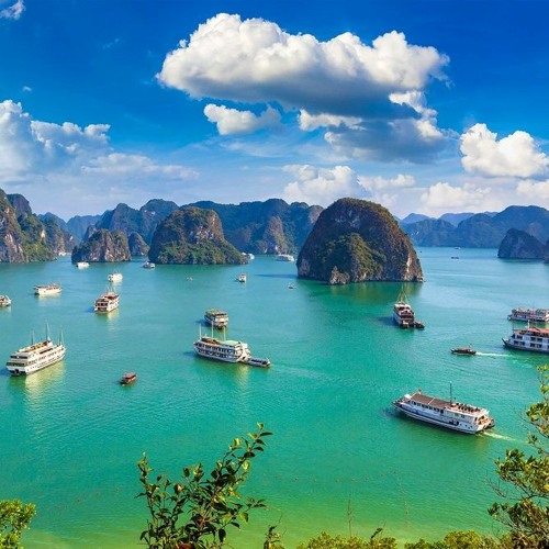 Stream episode Ha Long Bay by Kieu Bui Phu podcast | Listen online for ...
