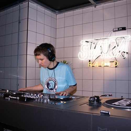 Stream Working Classics | Listen to Working Classics X Svara Radio ...