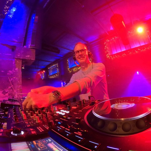 Stream ***Never gonna not dance again***Welcome 2023 Selected Charts ...