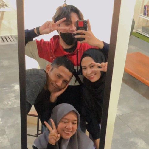 Stream チーム友達 TEAM TOMODACHI (MALUKU REMIX) ID (mp3).mp3 by X usagi | Listen online for free on ...