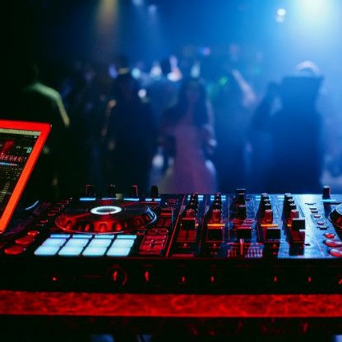 Stream Dancehall Mix by Dj Noize | Listen online for free on SoundCloud
