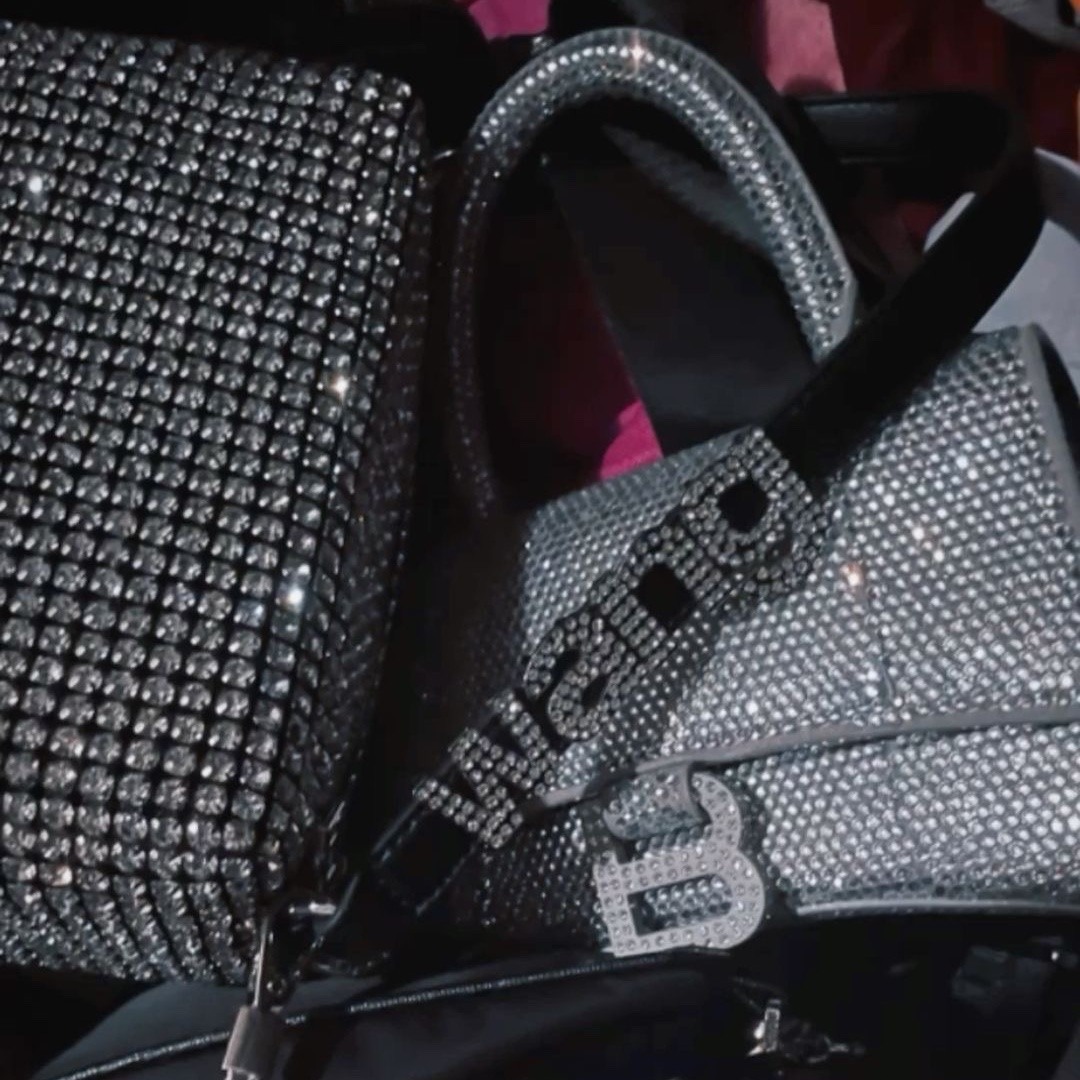 Stream body (lady active x bloodypints) by Lady Active | Listen online ...