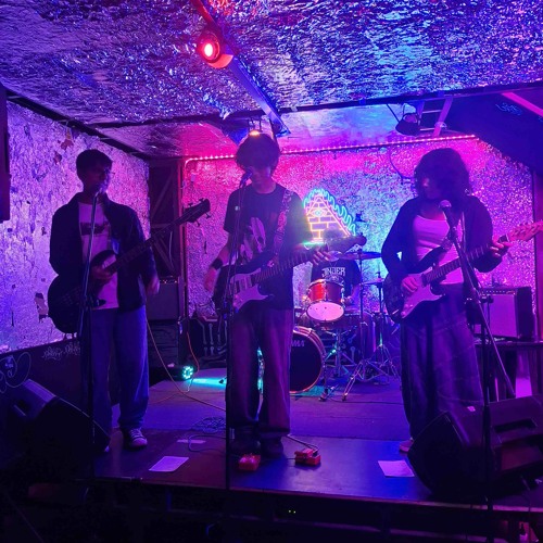 Stream REESE (demo) by Trastorno Temporal | Listen online for free on ...