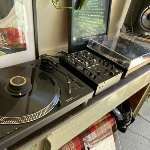 Stream 2000s Funky House Set by Anthony Anderson | Listen online for ...