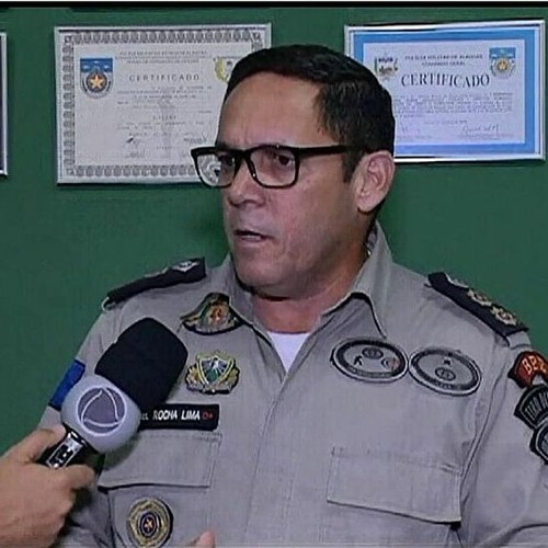 Stream ÁUDIO: Acusado de assassinato inocenta tenente-coronel Rocha ...