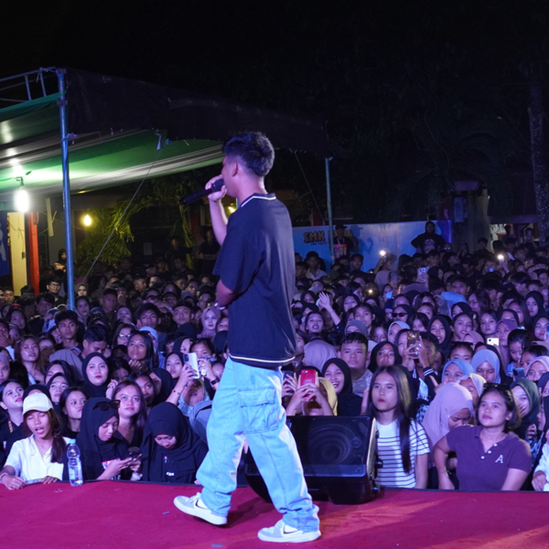 Stream Fdw Franky Donny Wongkar (feat. Melandy jacobus) by Dandy ...