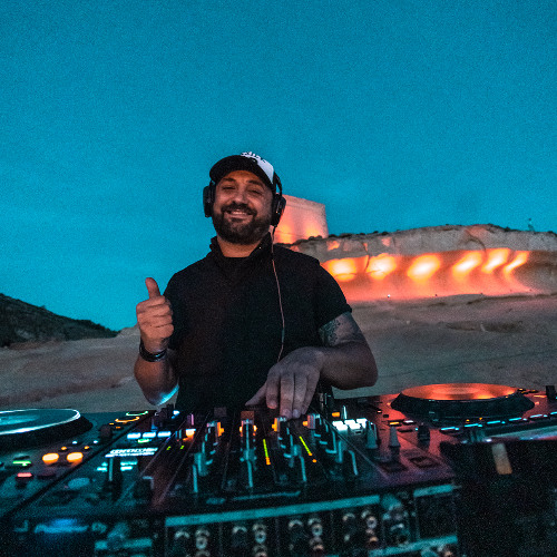 Stream Tenishia - 28 Anniversary Thank You Mix by Tenishia | Listen ...