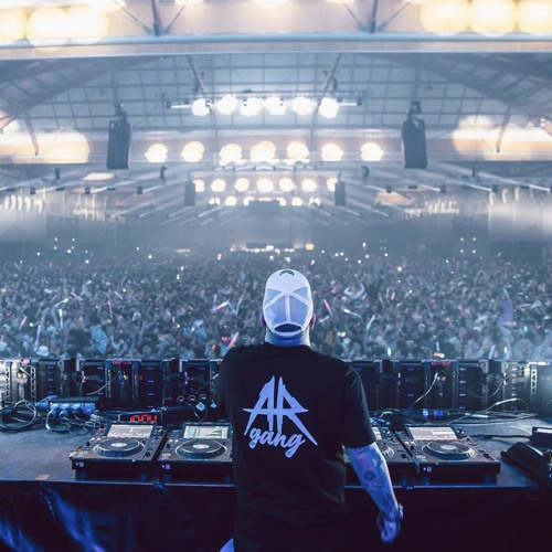 Stream SICKMODE x LEVENKHAN x ROOLER - LESGOOO! WANNA PLAY LIVE EDIT ...