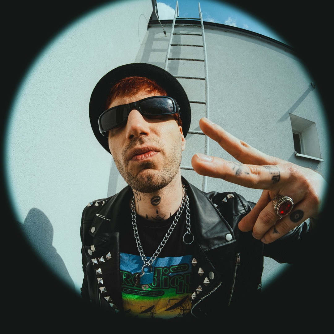 Stream The Prodigy - Out Of Space (Jimmy Pé Bootleg) by Jimmy Pé ...