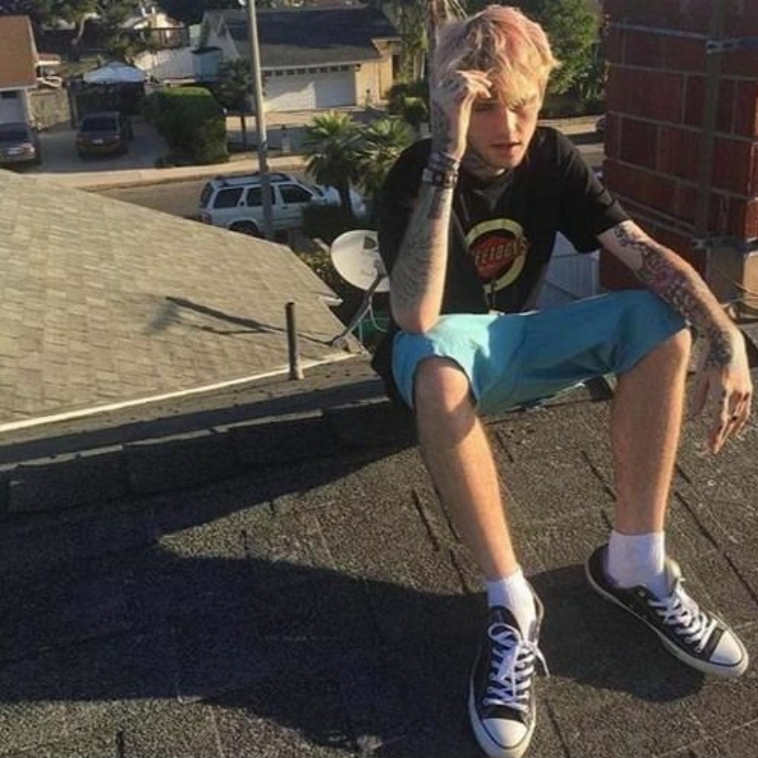 Stream lil peep - hot topic no feature by ☆LiL PEEP☆ | Listen online ...