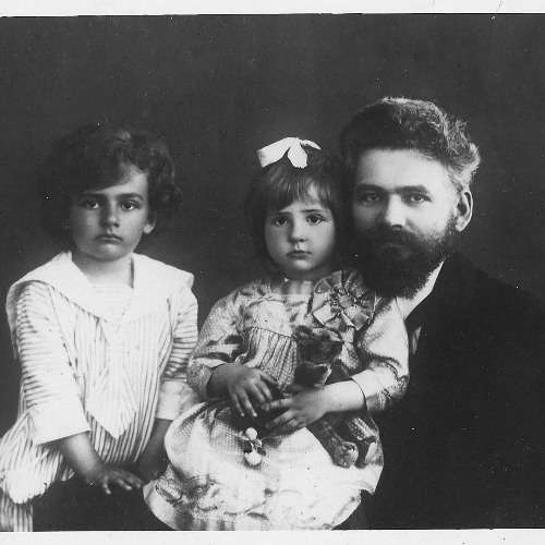 Stream episode Raisa Berg about her father Leo Berg - BBC Russian ...