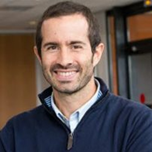 Listen to music albums featuring L'IA au service des ressources ...