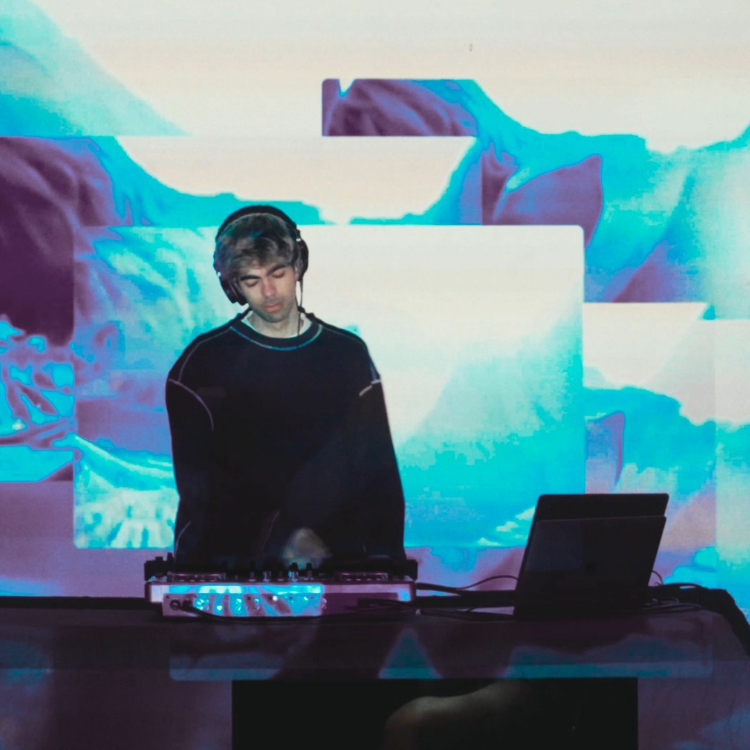 Stream i wanna show u off - dj set by Jukaa | Listen online for free on ...