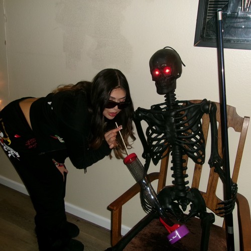 Stream gnasty dee 🦋 | Listen to lil boo weep playlist online for free ...