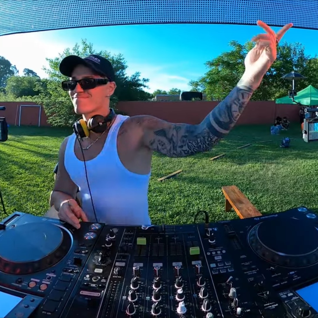 Stream Martin Angrisano (ARG) // SET EN VIVO 2026 // @BUENOS AIRES by ...