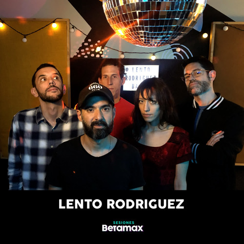 Stream Construyendo Pollos (En Vivo) by Lento Rodríguez | Listen online ...