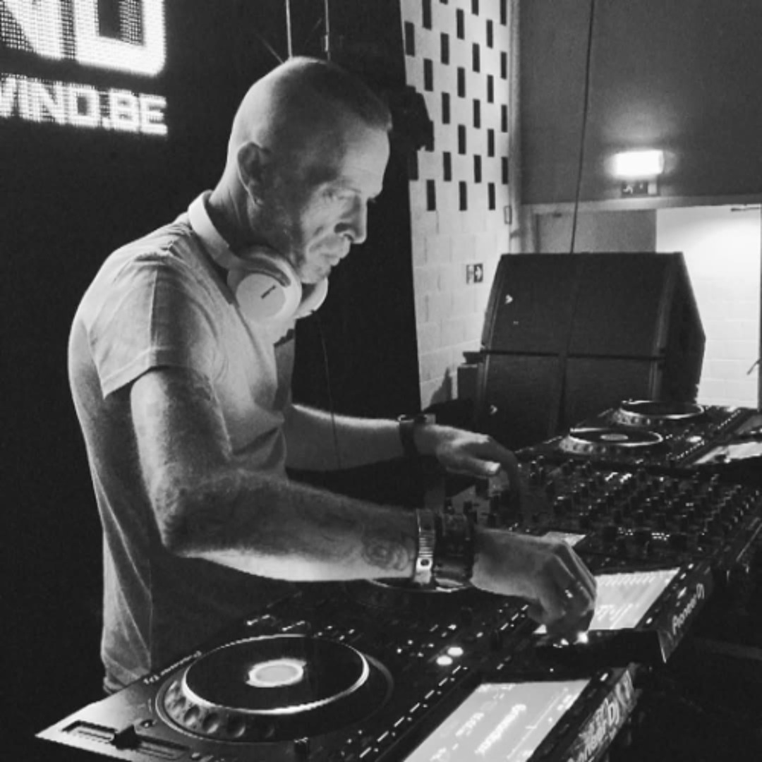 Stream The Needle Embargo Destruction DJ KURT by Kurt GovaX vs Cindy Nova | Listen online for ...