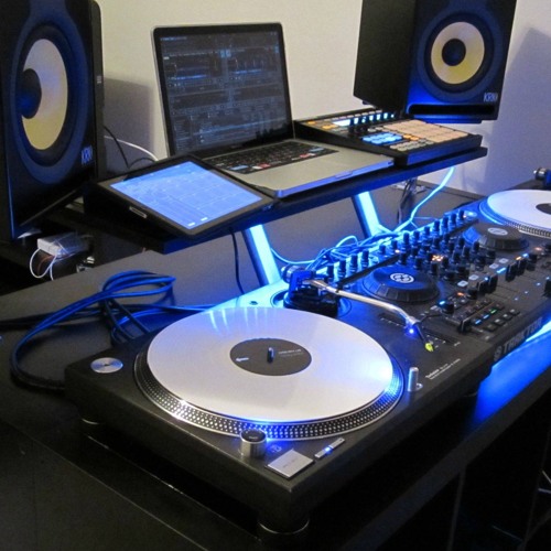 Stream BACHATA 2022 MIX by Dj duran el original 2 | Listen online for ... Stream BACHATA 2022 MIX by Dj duran el original 2 | Listen online for ...