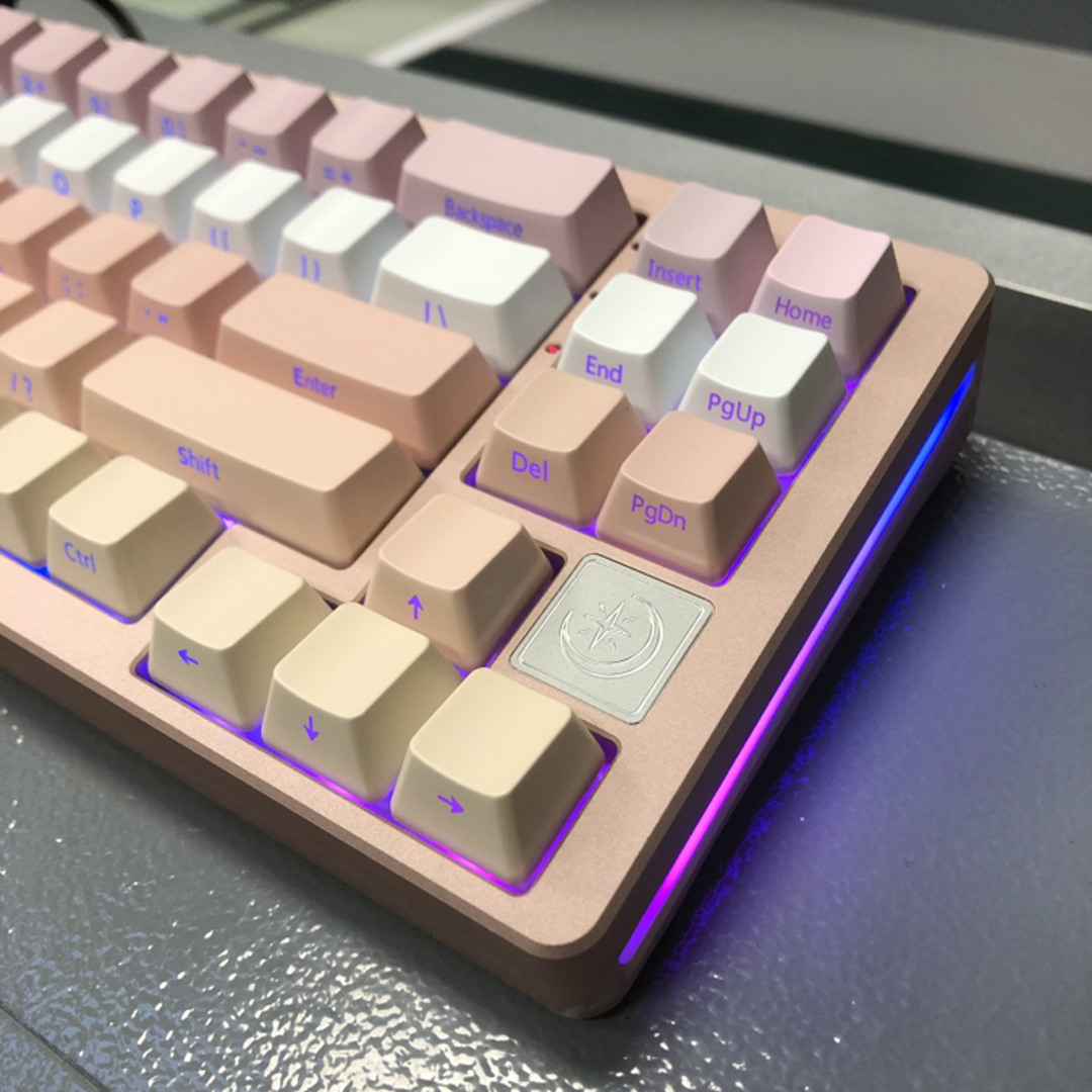 Stream episode YUNZII AL71 | Stock Config | Outemu Crystal White by ...