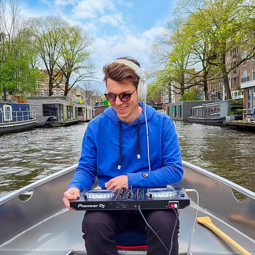 Stream Amsterdam canal house mix by Raymond Meijer | Listen online for ...