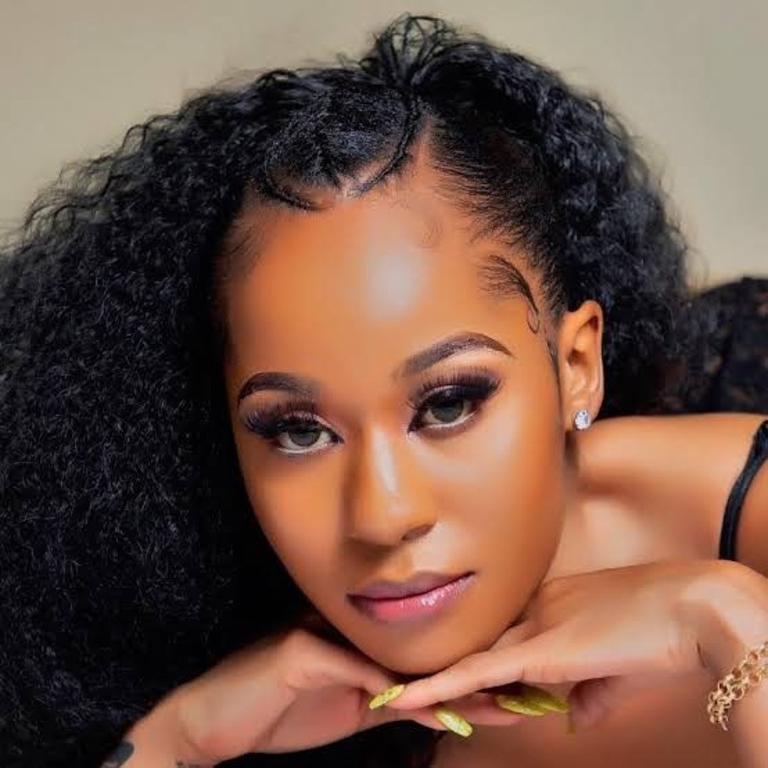 Stream NOTI FLOW OFFICIAL MIX 2025.mp3 by DJ TRONIXX INTERNATIONAL | Listen online for free on ...