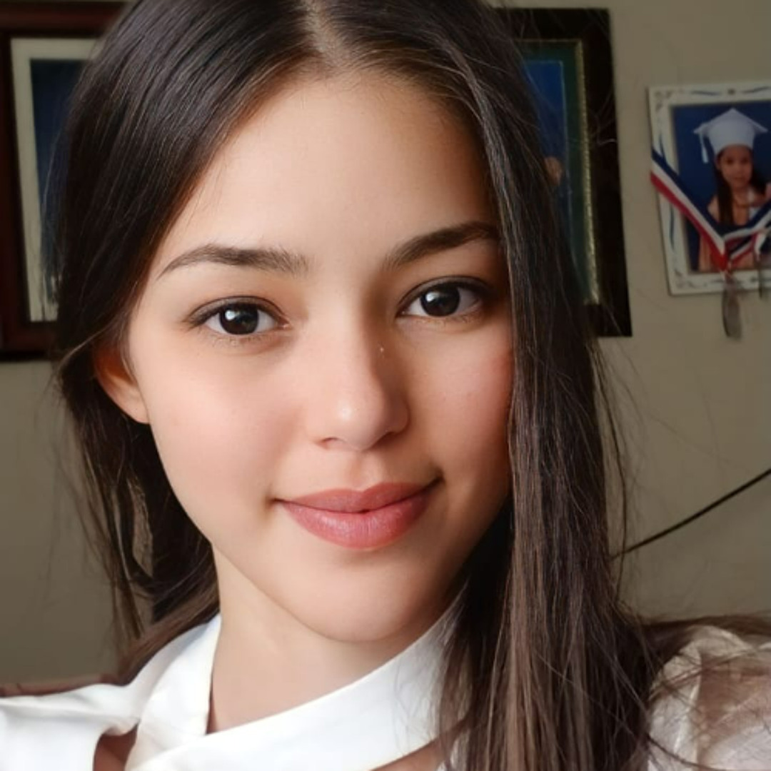 Listen to music albums featuring Reflexión-Enfoques del Currículo Dominicano Vigente by Yomarlin ...