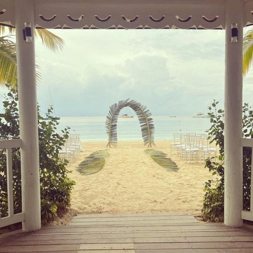 Stream I Get To Love You (ruelle cover) by Bridget DeMarse | Listen ...