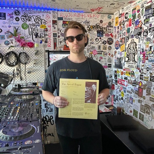 Stream Loft Sounds Radio with Sam Rich @ The Lot Radio 09-01-2023 by ...