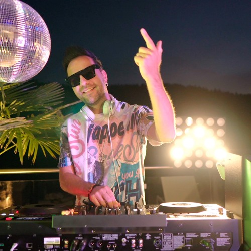 Stream Ibiza 2025- Summer Night House Mix Sounds like Zerb, Karibu ...