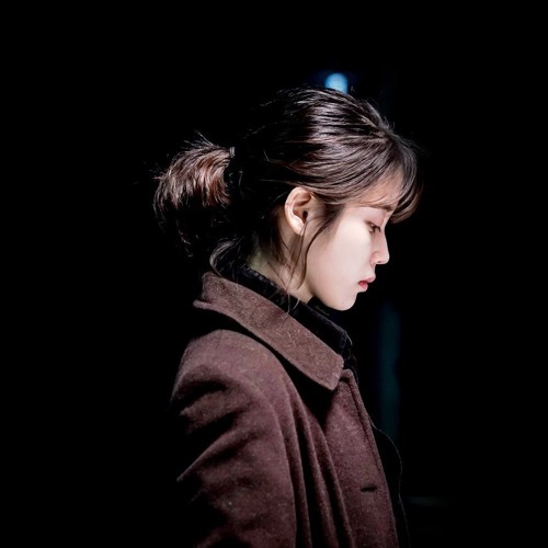 Stream IU (아이유) x Jehwi (제휘) Dear Moon (waylonion) by blankjii | Listen ...