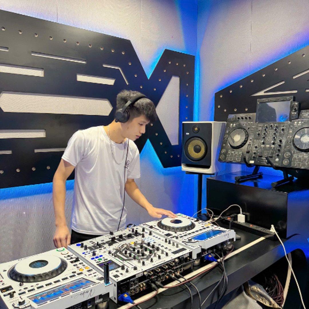Stream DJ Long.LV - mixtape - Matcha Latte by Dj Kenbjn ⭐ - 035 245 ...