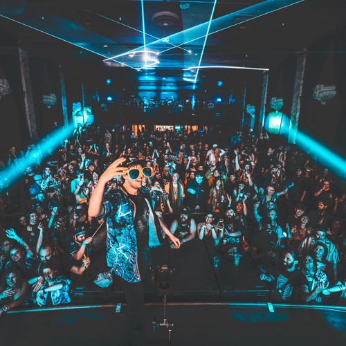 Stream Full Set @ Bluebird Theatre. Denver (4/26/24) [Full video of ...