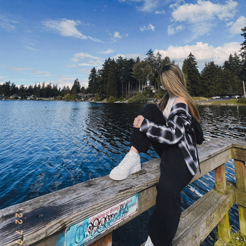 Stream 𝗔𝗻𝘀𝗹𝗼𝗺 • 𝐿𝑜𝑣𝑒 𝑚𝑒 𝑎𝑔𝑎𝑖𝑛 . by 𝔦𝔫𝔇𝔦𝘇𝘇𝗹𝔢. | Listen online for free ...