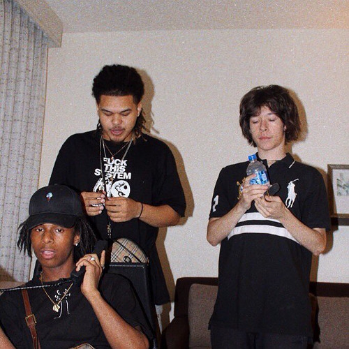 Stream Tuxx - shutupstoopid by Tuxx (@1-tuxx) | Listen online for free ...