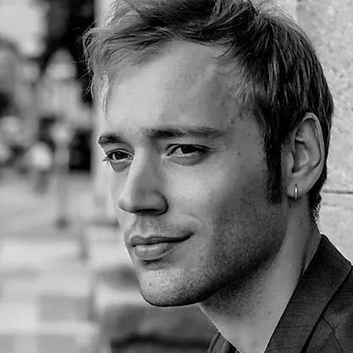 Stream Tom Block - Golden Days (Robert Hirschmann Remix) by Hirshy ...