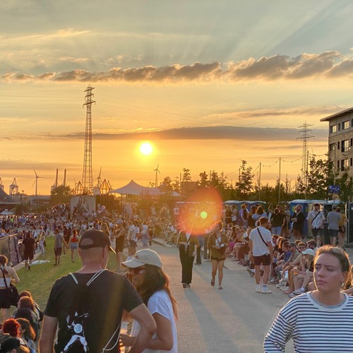 Stream emrox | Listen to Dockville 2023 playlist online for free on ...