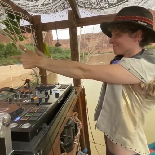 Stream FloatingMan 2023 - A burning man inspired floating rave on a ...