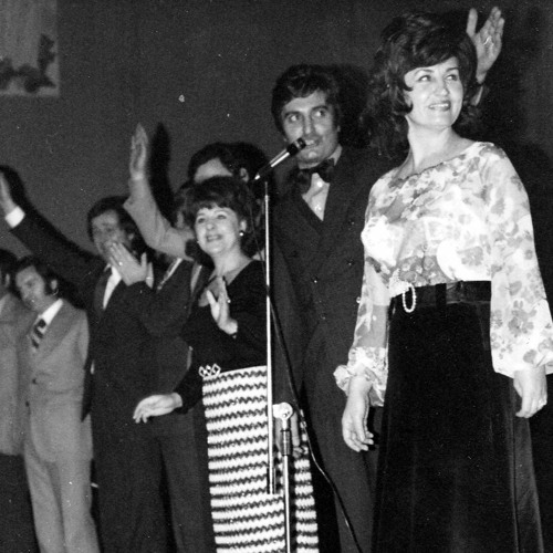Stream Zehra Deović, Evo srcu mom radosti by Sevdah Treasure | Listen ... Stream Zehra Deović, Evo srcu mom radosti by Sevdah Treasure | Listen ...