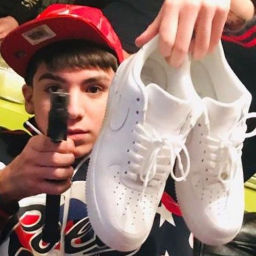 Stream Mi Trap Life - Tobal Mj Ft tunechikidd by bbyversa21 | Listen ...