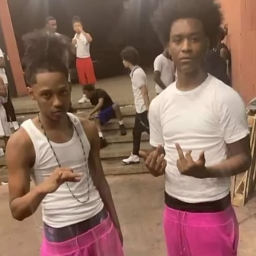 Listen to music albums featuring Hopeless (feat. Dthang) by Edai Gunz online for free on SoundCloud