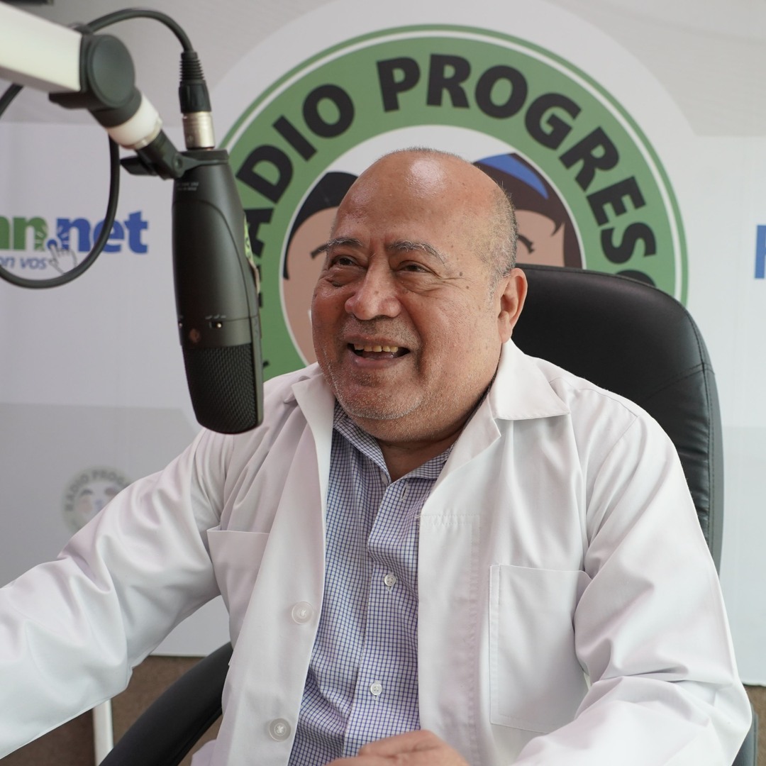Stream Entrevista Víctor Manuel Borjas-Sistema de Salud by Radio ...