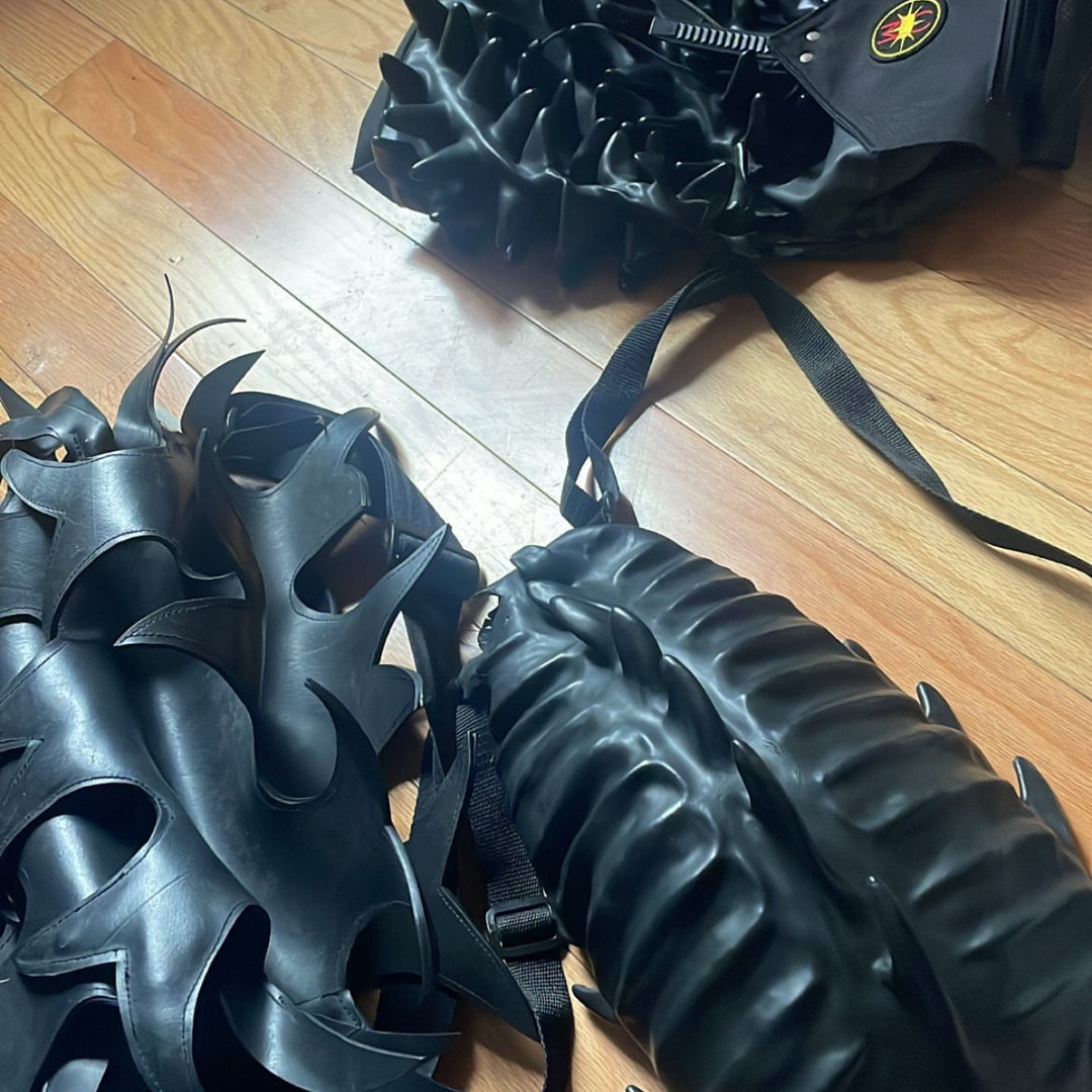 Stream crying face emoji @Sigh6ix by predayed | Listen online for free ...